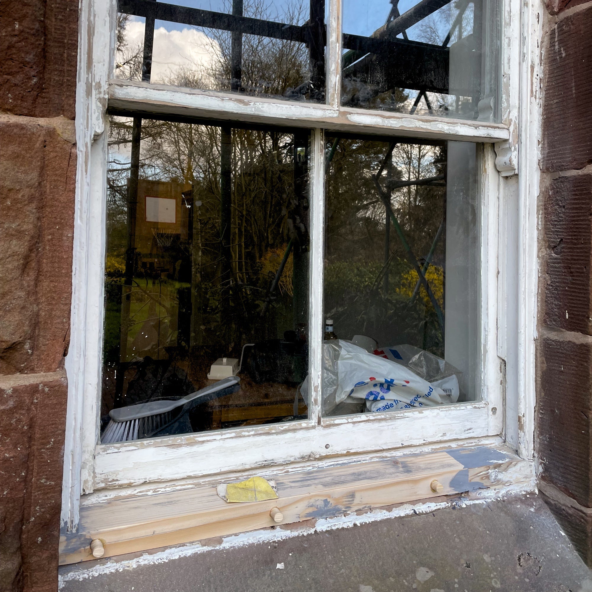 Window repair – Hyphi